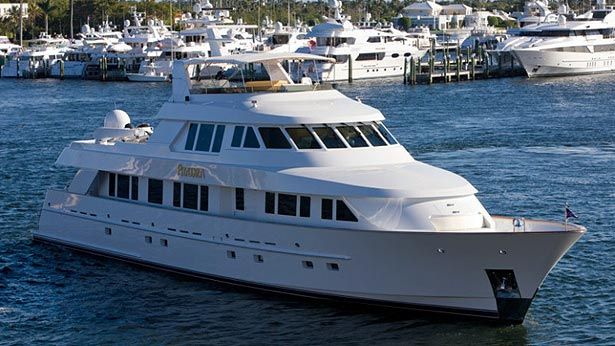 $500,000 price drop on motor yacht Phaedra at RJC Yachts